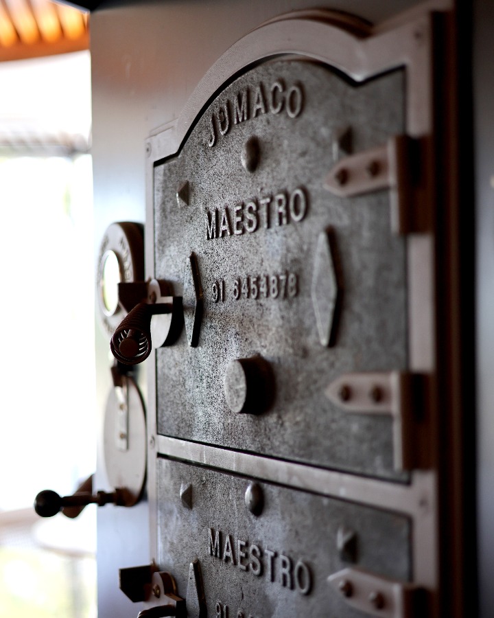 Alfonso Roasting Room is Chef Chele Gonzales' Pressure-Free Spanish ...