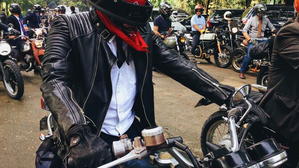 Distinguished gentlemen ride for a cause