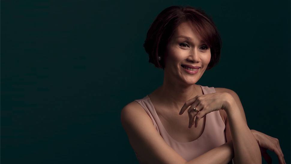 Geraldine Roman, Lady of the House